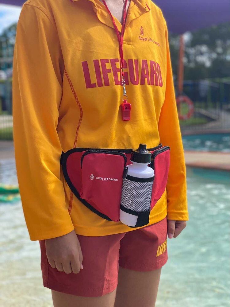 Lifeguard Bumbag Small (With Drink Bottle) - Style 3 – The Life Saving Shop